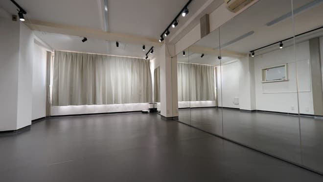 3F女子スタ★女子割【10名】御茶ノ水駅前立地!最高級舞台床リノリウム&コソ連の写真8