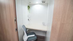<ビズボ東京駅八重洲日本橋No.2>【OPEN SALE】【換気ファン付完全個室】日本橋駅A7番出口徒歩1分🚃光Wi-Fi📶電源の写真3