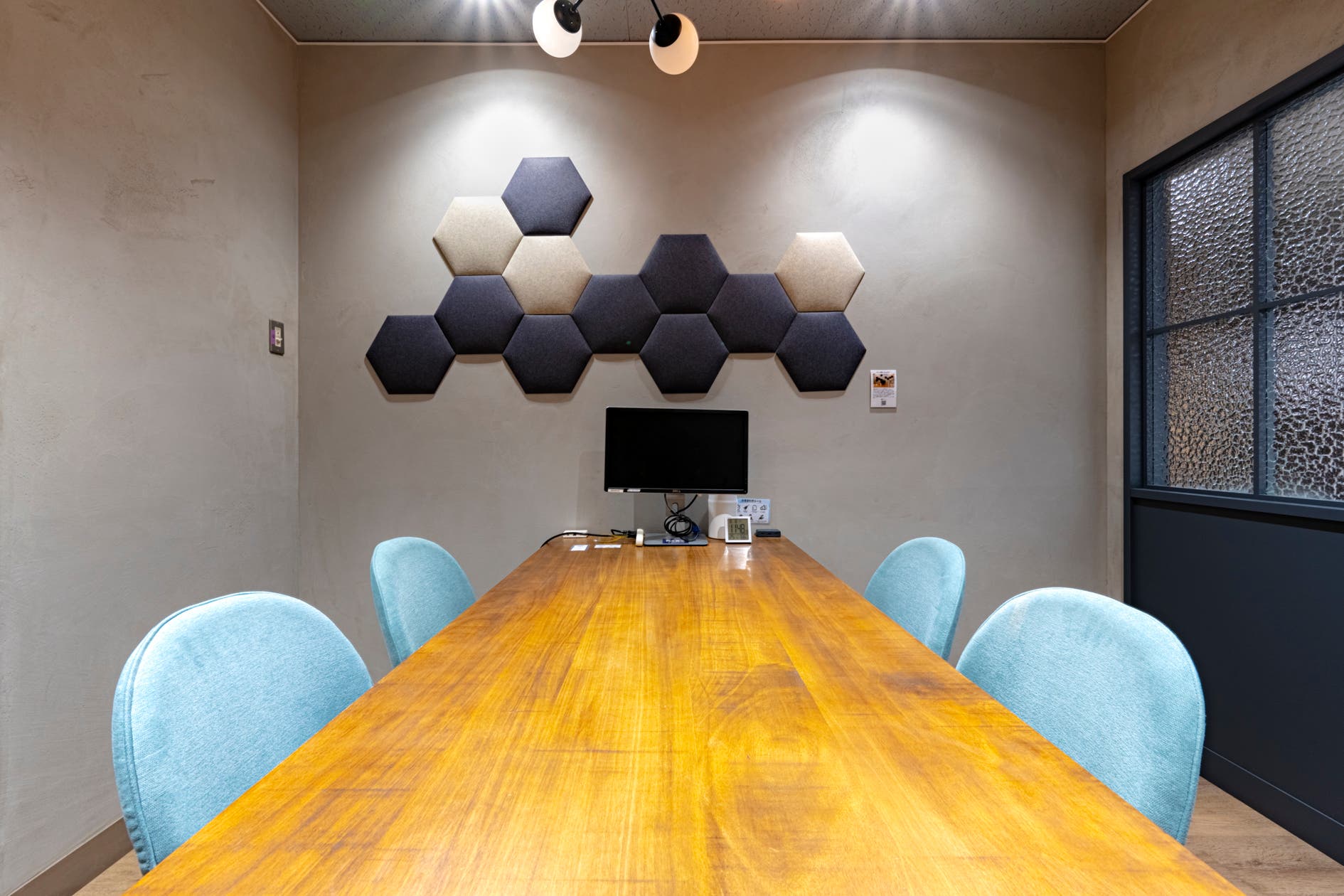 スペモ🏰渋谷5分🤩会議💻モニター完備✨テレワーク💻作業部屋✍️547_LULLTECHBEACH-Room渋谷1の写真4