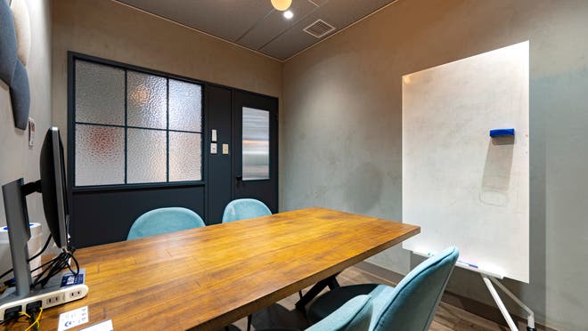 スペモ🏰渋谷5分🤩会議💻モニター完備✨テレワーク💻作業部屋✍️547_LULLTECHBEACH-Room渋谷1の写真8