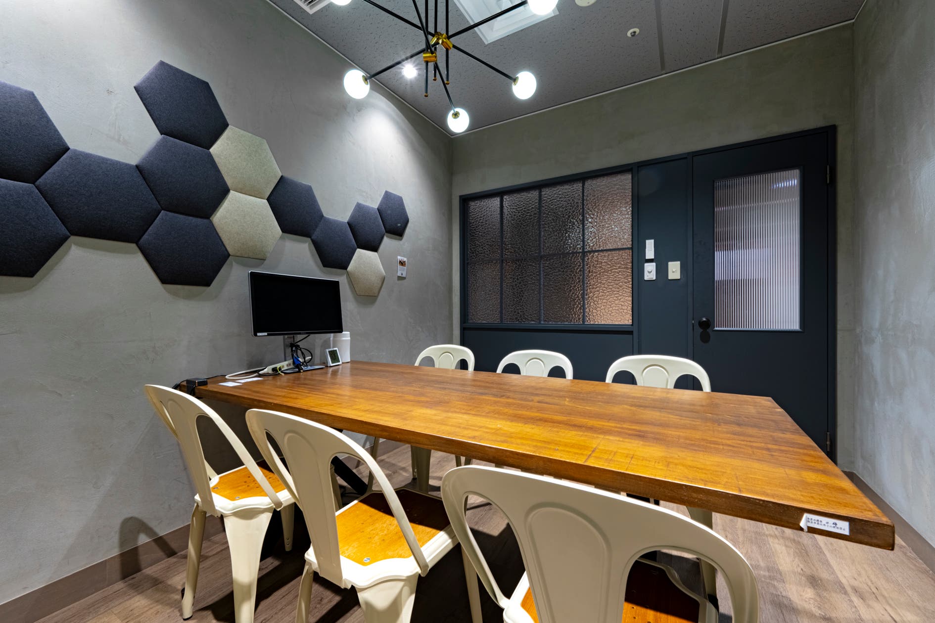 スペモ🏰渋谷5分🤩会議💻モニター完備✨テレワーク💻作業✍️548_LULLTECHBEACH-Room渋谷2の写真5