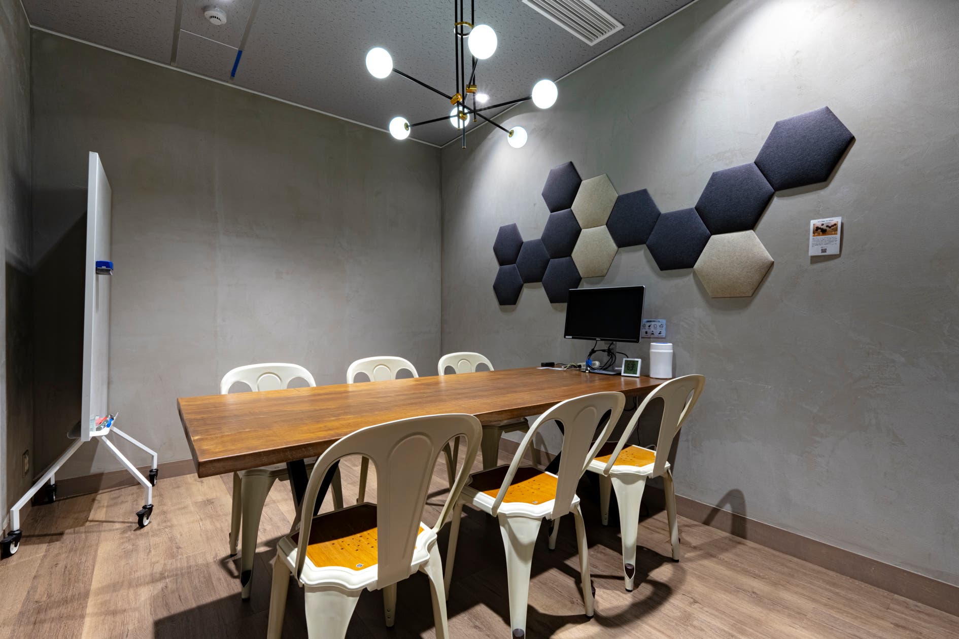 スペモ🏰渋谷5分🤩会議💻モニター完備✨テレワーク💻作業✍️548_LULLTECHBEACH-Room渋谷2の写真8