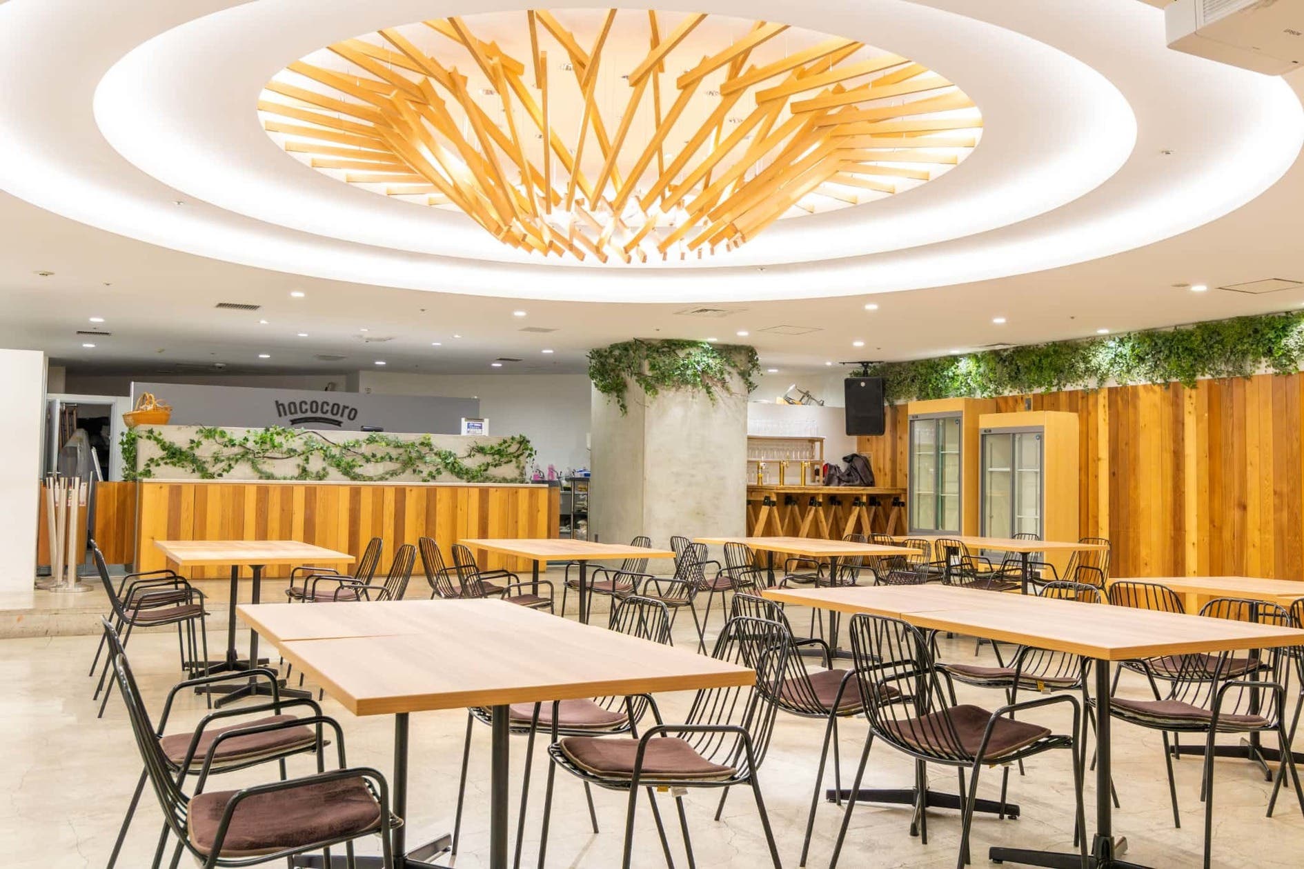 グレパ新宿西口【 西新宿駅 2分 】パーティ イベント 撮影OK !クローク 室内ベンチ 有 ♥ 飲食 OK♦ 設備 使い放題★の写真4