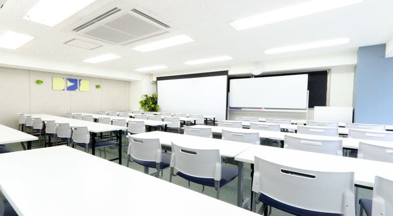 【JR品川駅徒歩3分！52名利用可！】高性能プロジェクター・WiFi全て無料！エレベーター有！ふれあい貸し会議室 品川No100