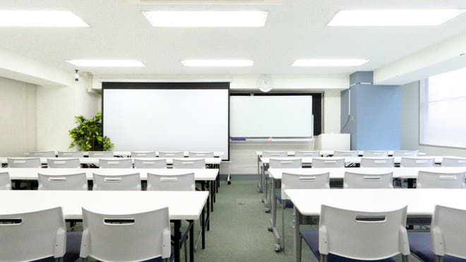 【JR品川駅徒歩3分!52名利用可!】高性能プロジェクター・WiFi全て無料!エレベーター有!ふれあい貸し会議室 品川No100の写真2