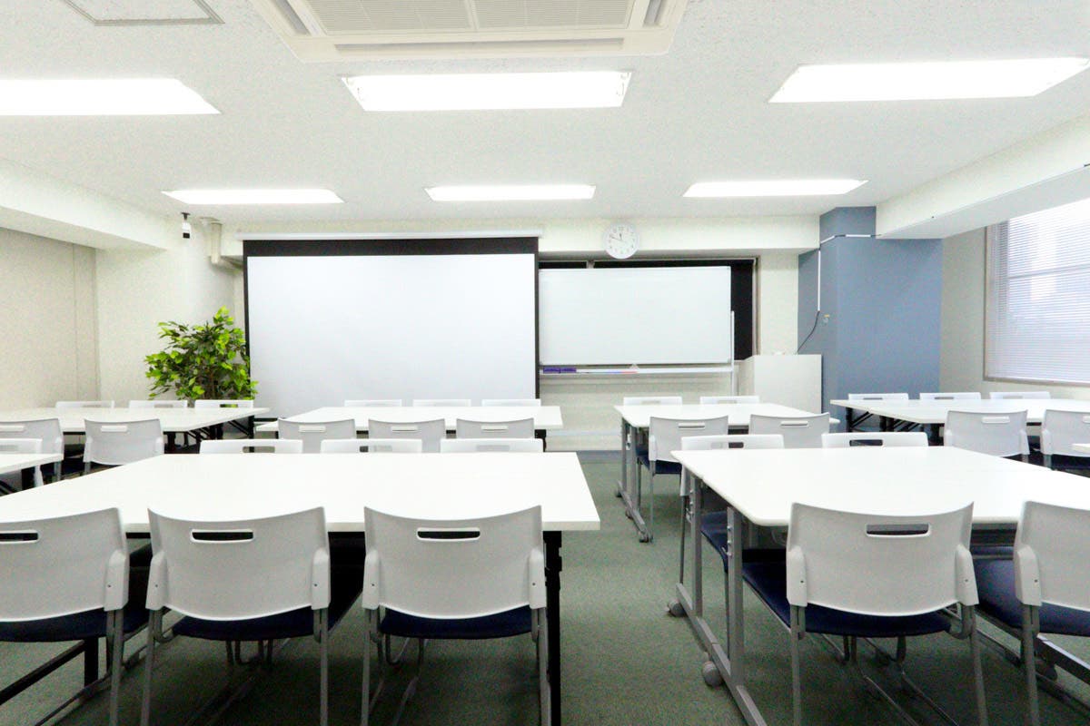 【JR品川駅徒歩3分！52名利用可！】高性能プロジェクター・WiFi全て無料！エレベーター有！ふれあい貸し会議室 品川No100の写真6