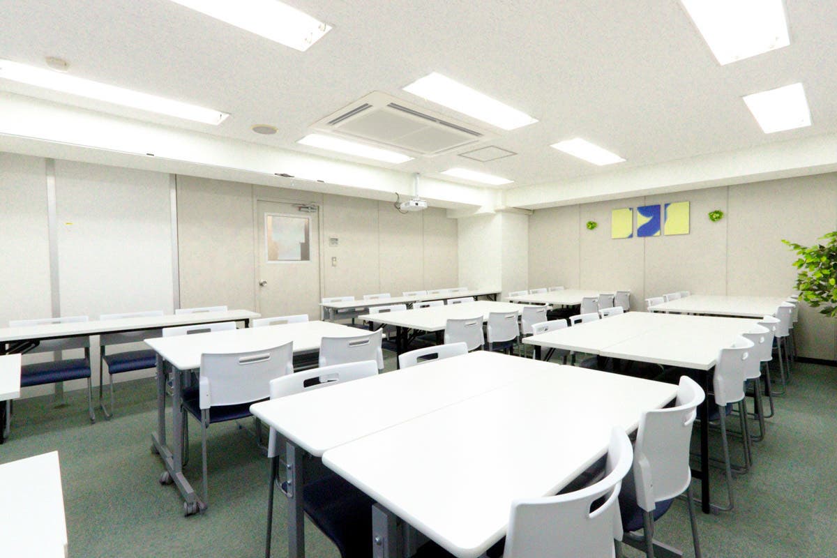 【JR品川駅徒歩3分！52名利用可！】高性能プロジェクター・WiFi全て無料！エレベーター有！ふれあい貸し会議室 品川No100の写真9