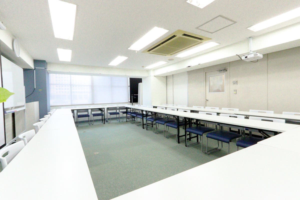 【JR品川駅徒歩3分！52名利用可！】高性能プロジェクター・WiFi全て無料！エレベーター有！ふれあい貸し会議室 品川No100の写真13