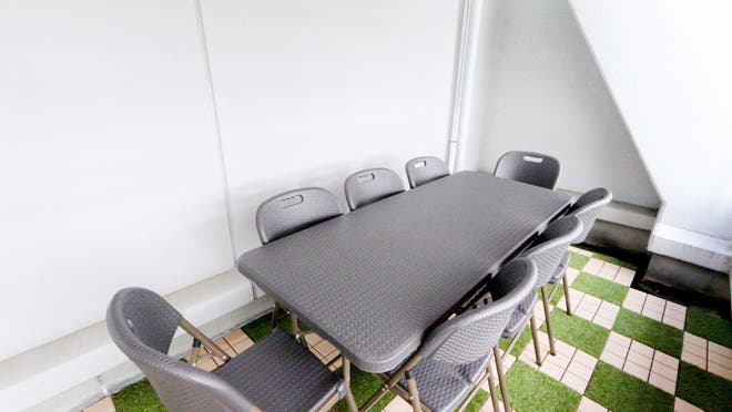 【心斎橋駅7番出口徒歩72秒!11名利用可!】WiFi無料!格安!ふれあい貸し会議室 心斎橋No121 Terraceの写真1