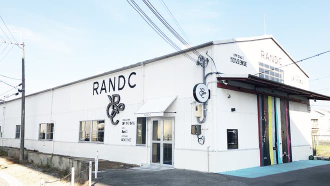 箕面萱野駅から徒歩5分の人工芝コート(無料駐車場あり)の写真4