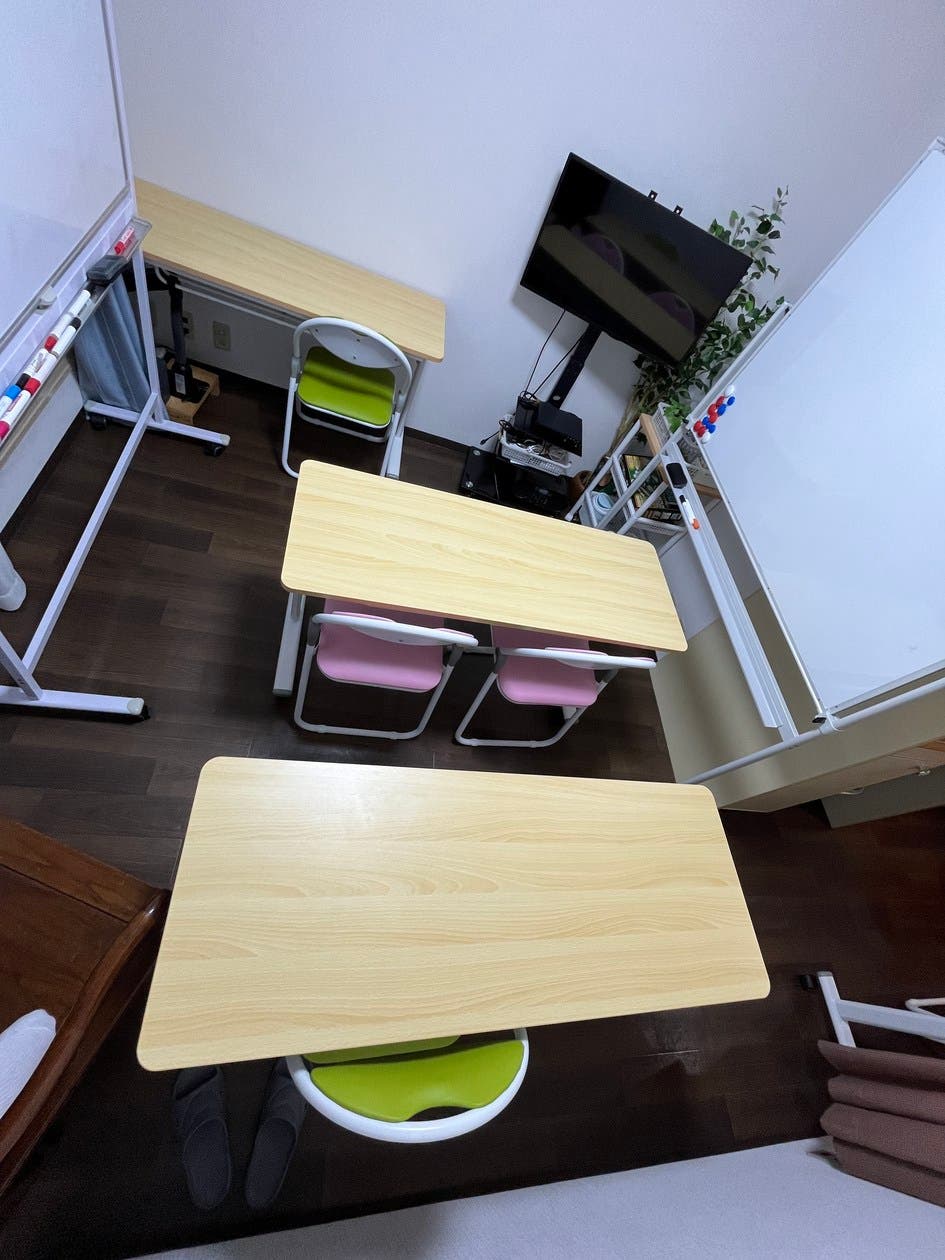 【オレンジ貸会議室】新大阪駅・西中島６分【無料】NTT高速WiFi&大画面モニター●８名様【大歓迎】MEETING/セミナー/の写真6