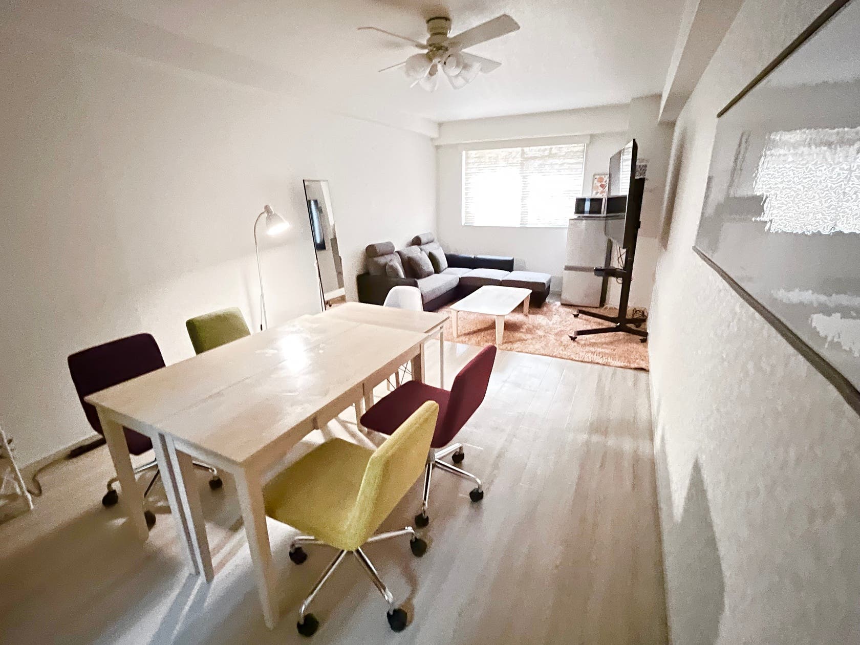 毎日清掃🧹＜フルーツスペース🍋奈良＞【室内動画あり】⭐️インボイス対応⭐️直前割⭐️65㌅TV⭐️広々33㎡⭐️飲食OKの写真5