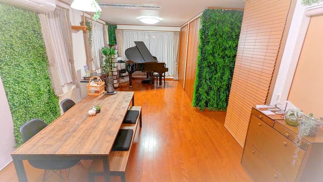 Rubato/Cafè - グランドピアノ×カフェスペースのくつろぎ空間の写真1