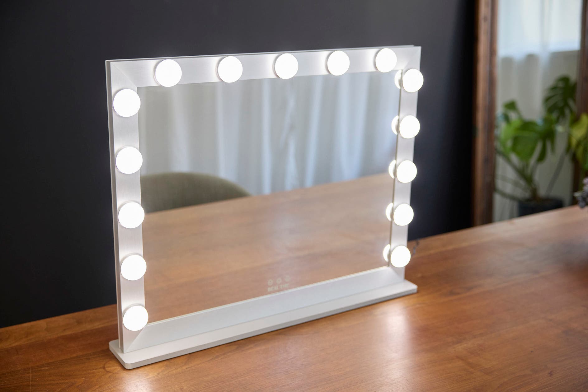 天満駅徒歩1分/天井高3.4m/自然光の綺麗なレンタルスペース、撮影スタジオの写真15