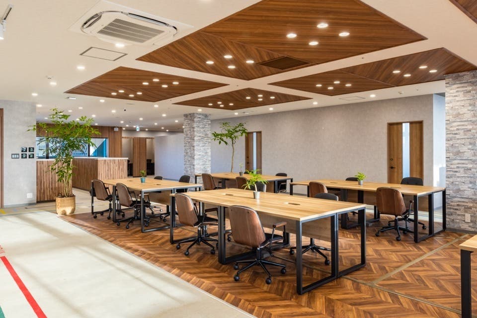 【MEGAドン・キホーテ豊見城6F】1時間660円！テレカンBOX①｜無料駐車場・フリードリンク付◎ の写真10