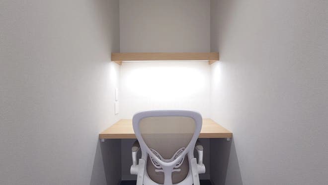 【¥2200/1h!松戸駅徒歩1分】個室ドロップイン(No.704)の写真1