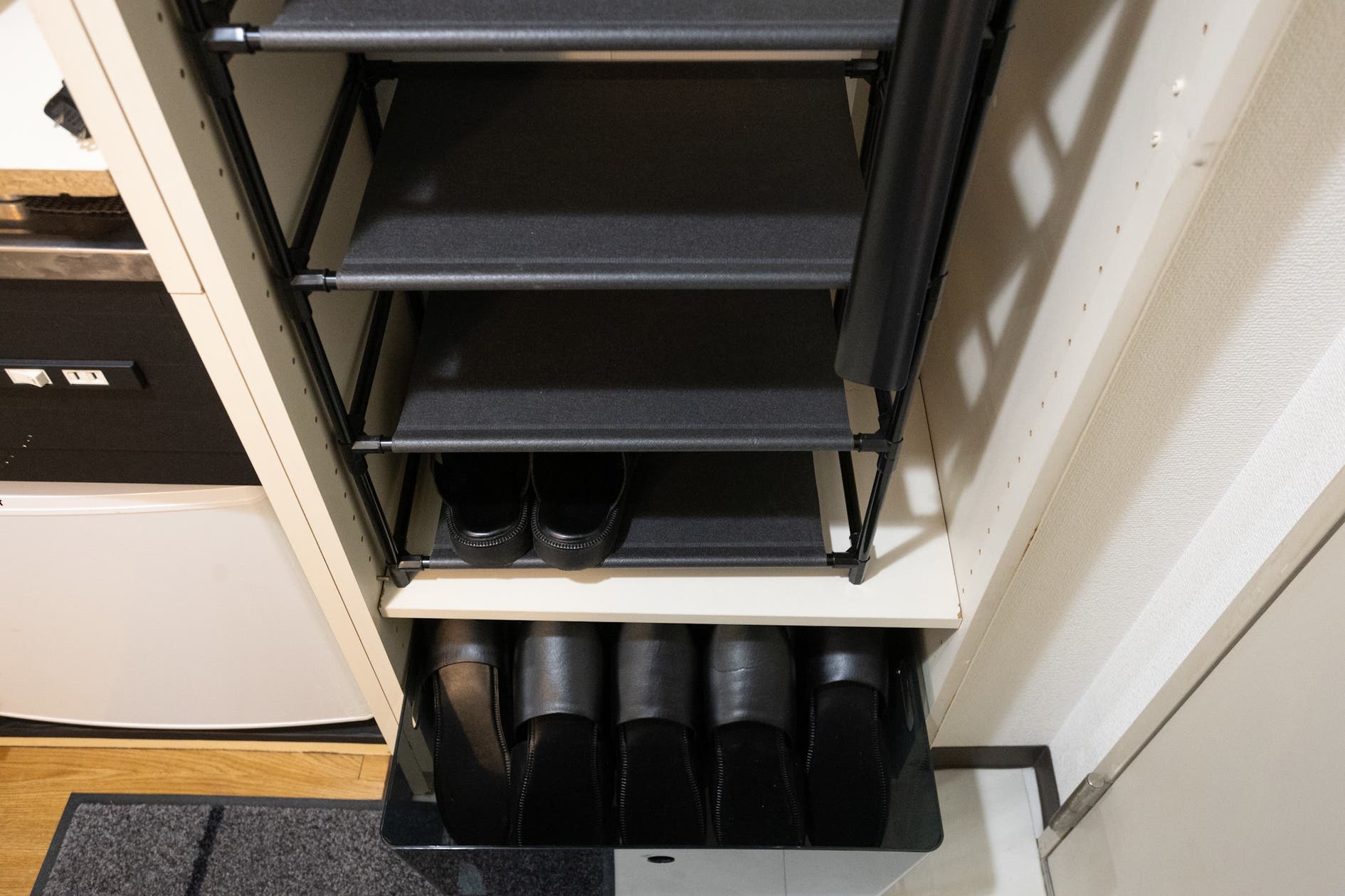 【大手町/神田駅徒歩５分】16名収容🛜光Wi-Fi🌇プロジェクター🗝️鍵無し入室可📊会議📷撮影/動画配信🃏ボドゲに最適の写真20