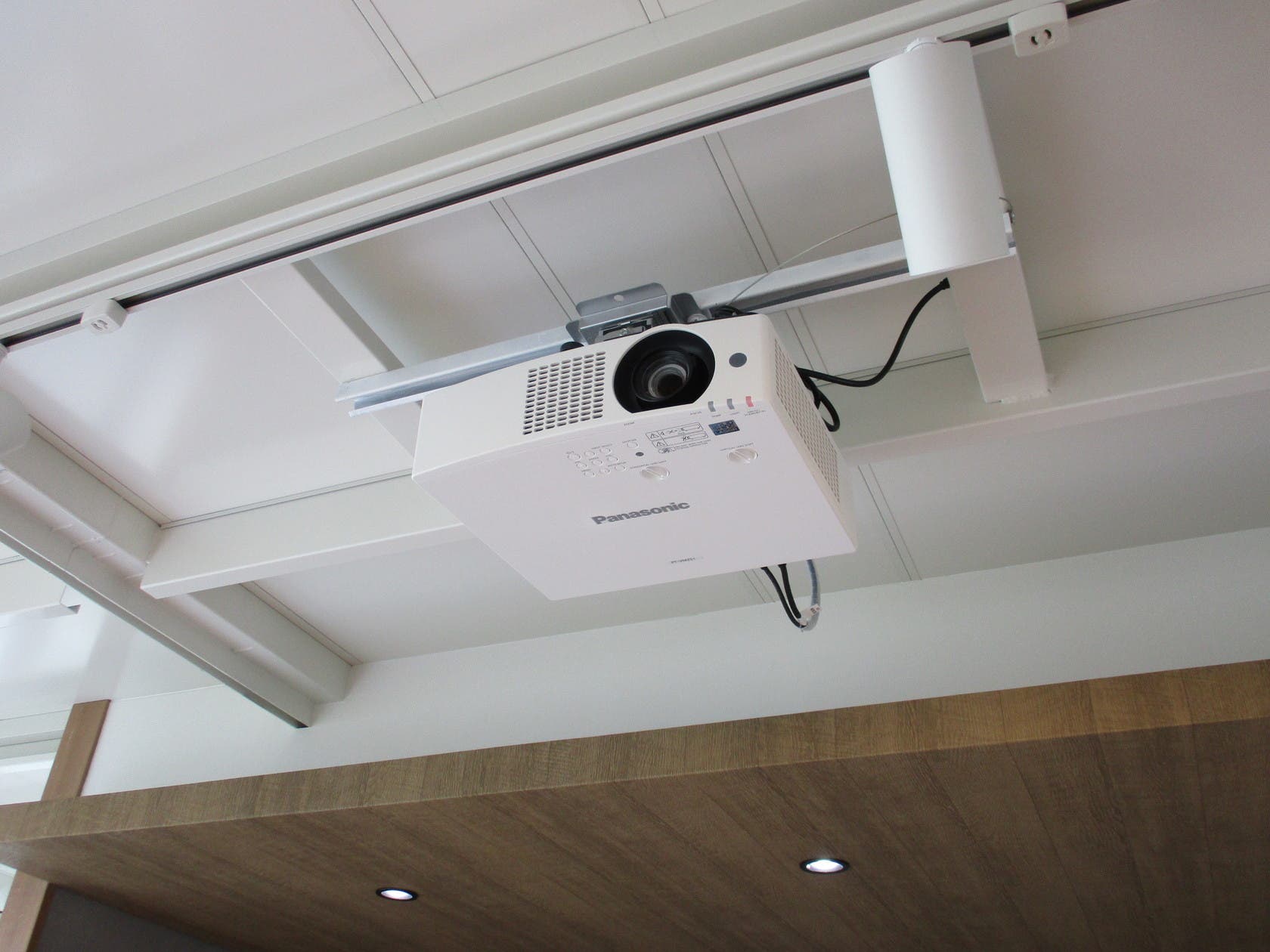 【Community】✨U-SPACE沖縄店✨大鏡やプロジェクターなどが充実しています♪Wi-Fi/中頭郡中城村の写真28