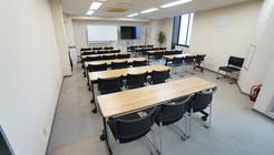 <スカイラークビル8階貸会議室>小田原駅徒歩1分🚃高速光回線Wi-Fi📶大型モニター🖥️会議/セミナー/研修/撮影の写真2