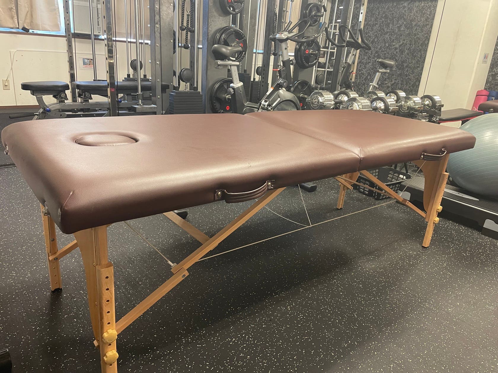 新大阪駅徒歩3分のプライベートレンタルジム｜パーソナルジムの設備をそのままお使いいただけるレンタルジムです♪の写真19