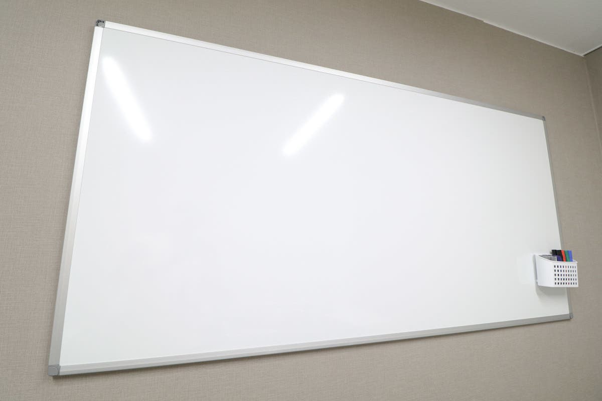 【梅田駅地下直結で最高の立地！大阪駅前第２ビル！14名利用可】大型モニター・WiFi全て無料！ふれあい貸し会議室 梅田No123の写真10