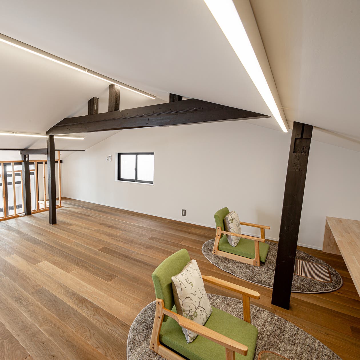 まるで秘密基地#B テレワーク等に便利で座椅子で寛げる落ち着いた空間の写真2