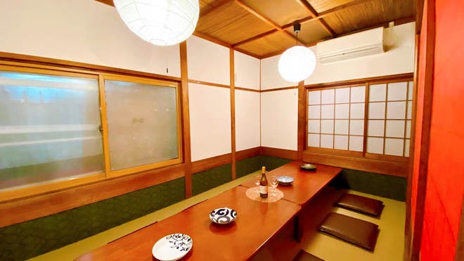 ★普通車1台駐車★片付け簡単!江坂駅徒歩♪貸切♪高速Wifi♪業務用スーパー徒歩5分♪ドンキ徒歩7分♪セミナー・女子会・合コン♪の写真2