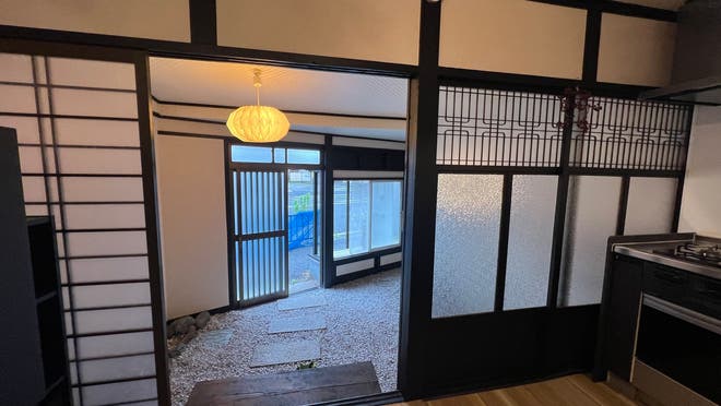 尼崎のオシャレな隠れ家的キッチン付きスペース!の写真3