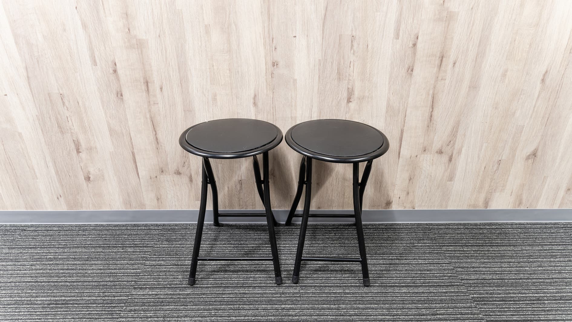 ✨2号店OPEN✨【新宿駅3分】12席、光回線高速WiFi、モニター・ホワイトボード完備☆1日1回スタッフ完全清掃の会議室の写真13