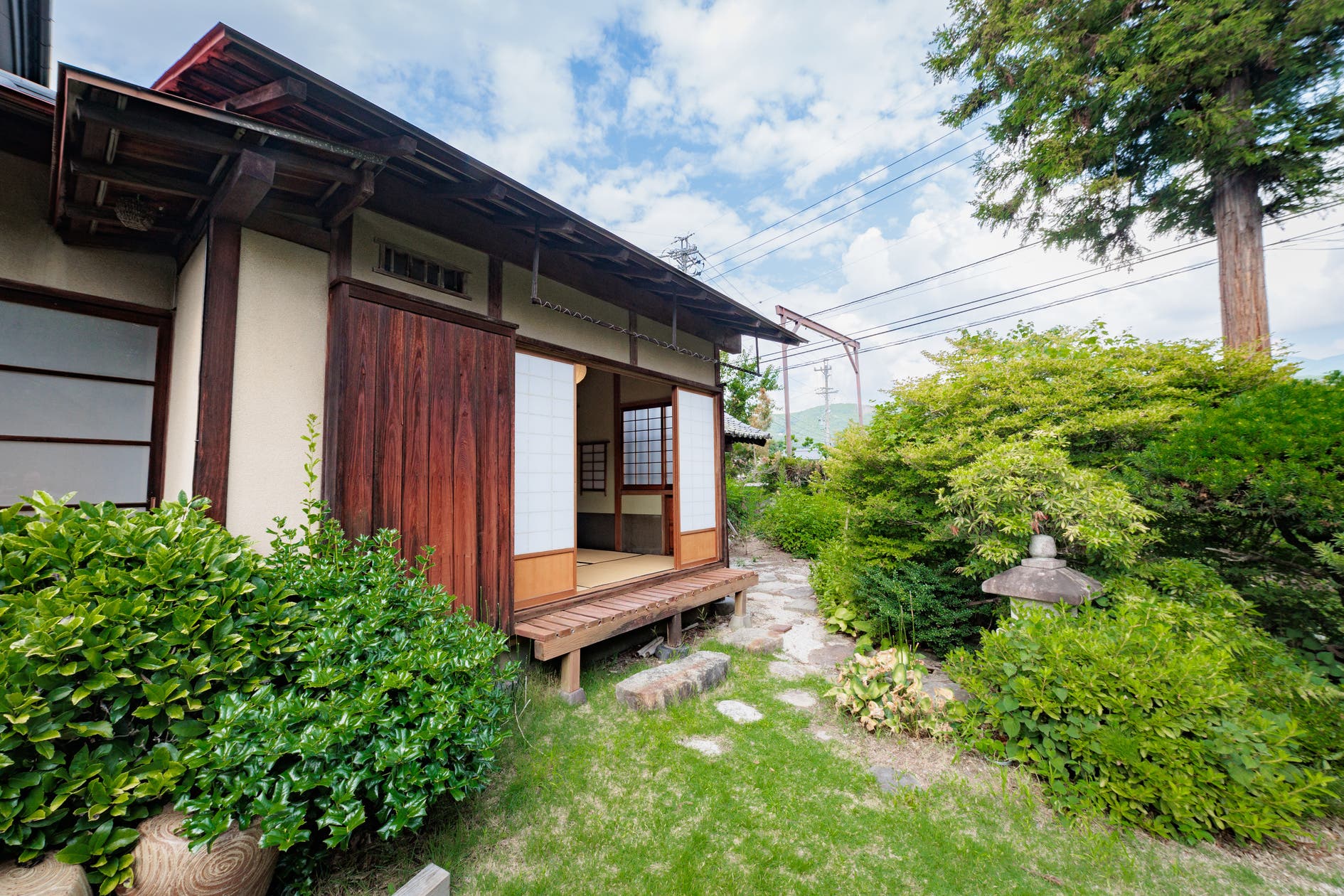 【長野・松本】住宅街の森の中にあるお茶室　ふちあん村　無料駐車場の写真13