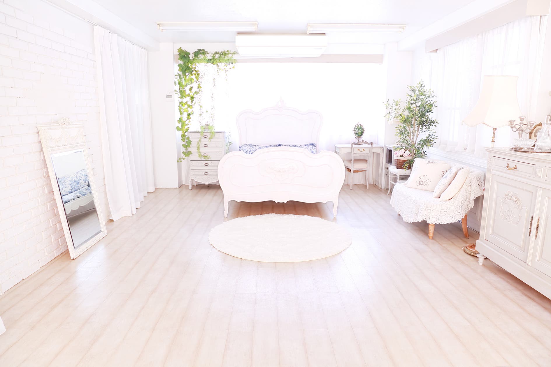 🎊今だけ特割🎁秋葉原4分⭐本格アンティーク家具が彩るシャビーシック撮影スタジオ✨ポートレート、撮影会、作品撮りに特別な一枚を📷の写真9