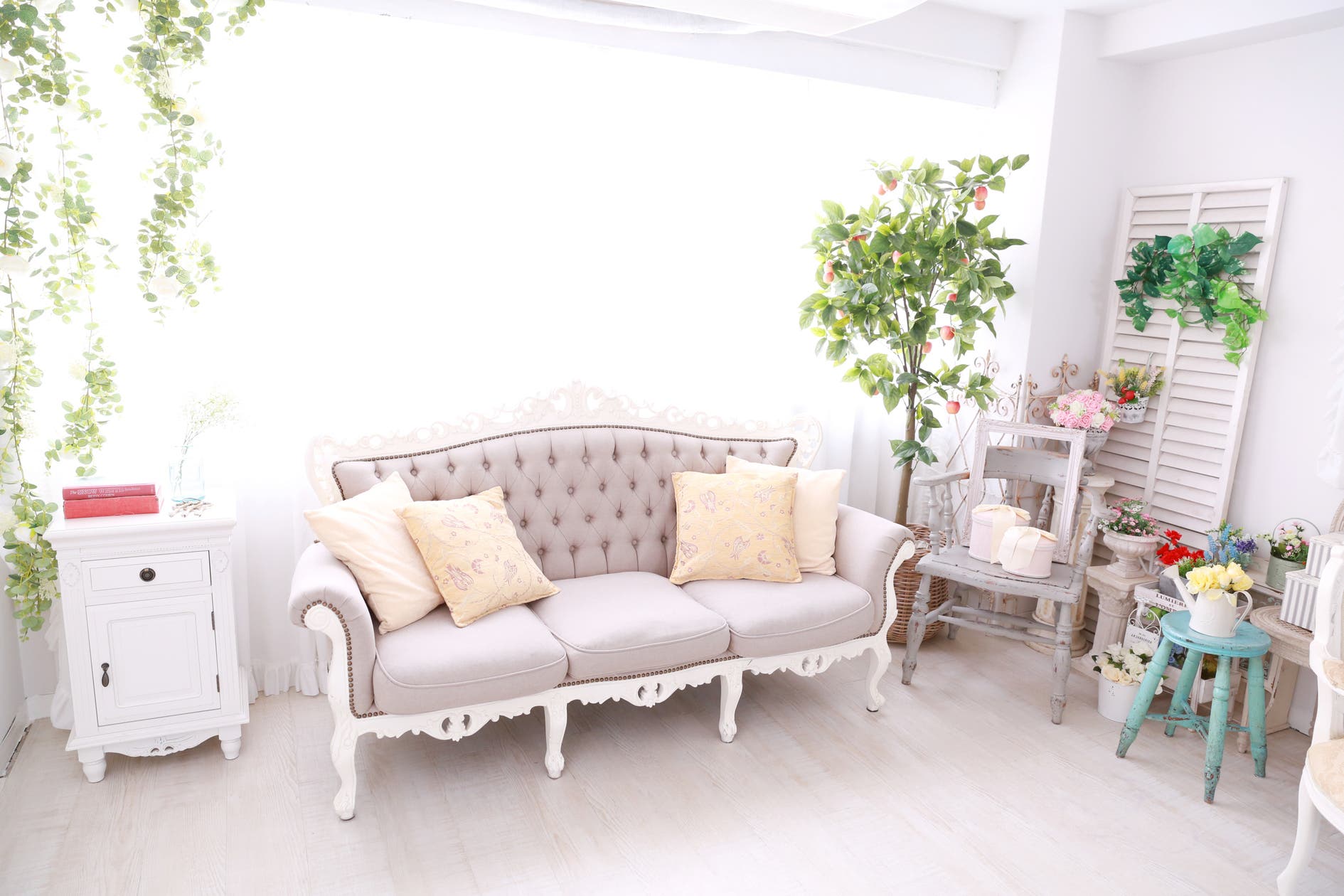 🎊今だけ特割⭐秋葉原4分⭐コスプレ、撮影会、チェキ会、ポートレートにおすすめ！パステルカラーの優しい色合いに包まれるスタジオ📷✨の写真5