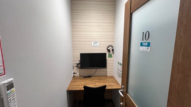 【赤羽駅徒歩1分◎】駅近!テレワークに最適な1名個室(ブース10)※予約時間前は入室不可の写真1