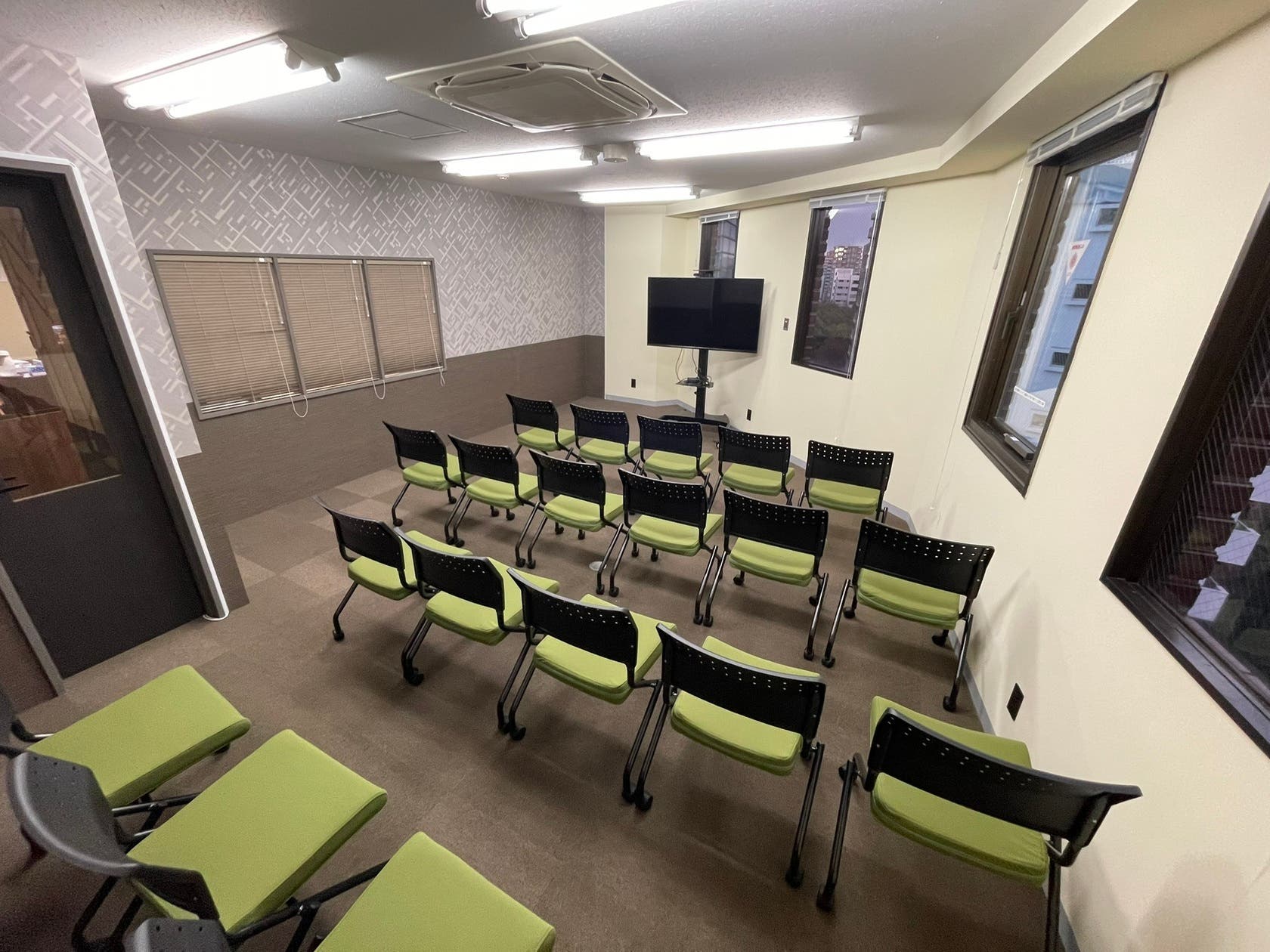 ✨プラン＆価格改定【休日プラン】大森駅徒歩1分！コワーキングのスペース貸出✨会議・イベント・食事会・飲み会・オフ会等OK!!の写真6