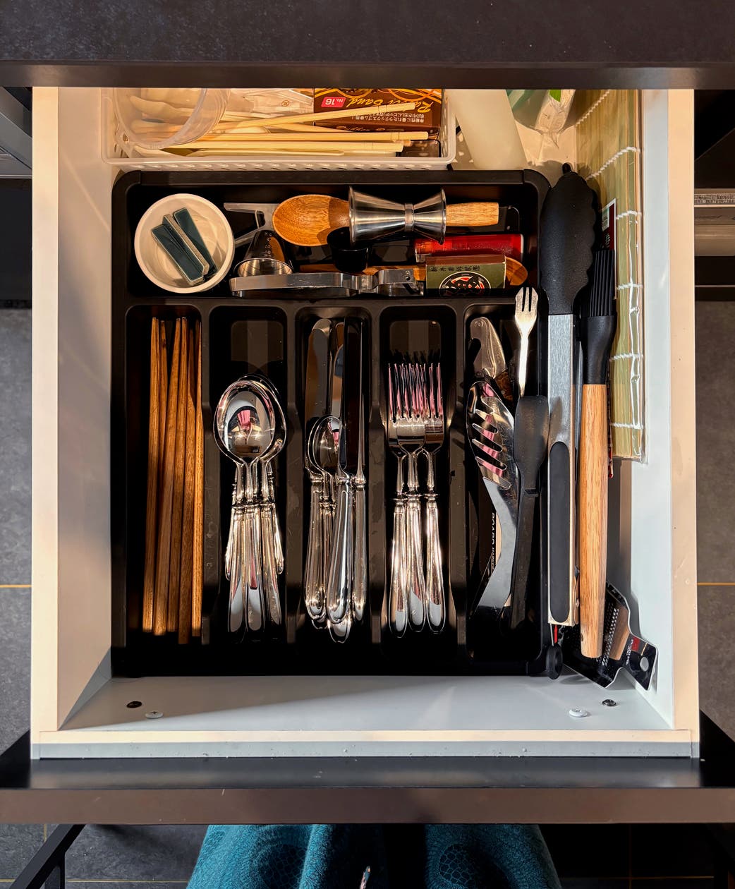 【駅徒歩6分/駐車場有/レンタルキッチン】食器や調理器具も充実！パーティーや撮影に使える多目的スペースの写真12