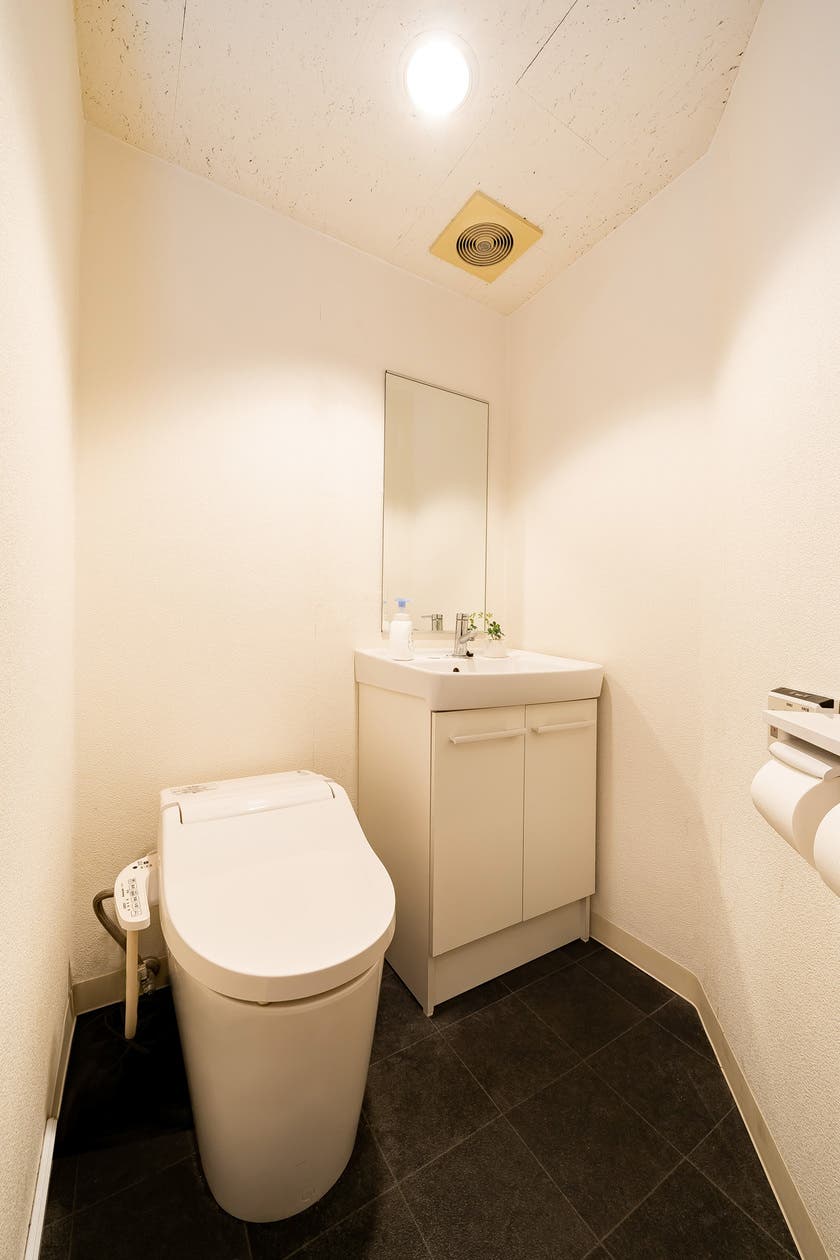 【Cst】東中野駅近、防音、ほぼ月1調律のピアノ、清潔で快適、24時間OK、こだわりの音響、ネット完備。楽器・歌の練習、レッスンの写真7