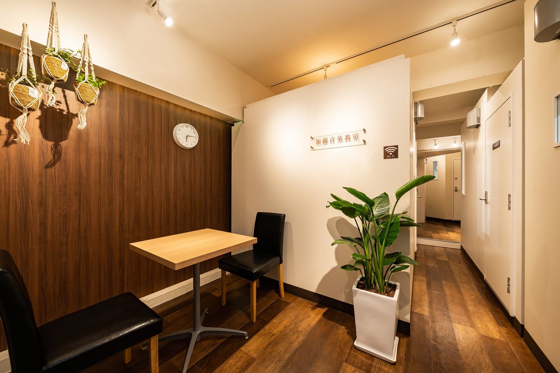 【Est】東中野駅近、防音、清潔で快適、24時間OK。高速フリーWiFi、電子ピアノ完備。楽器・歌の練習、レッスン、撮影の写真5