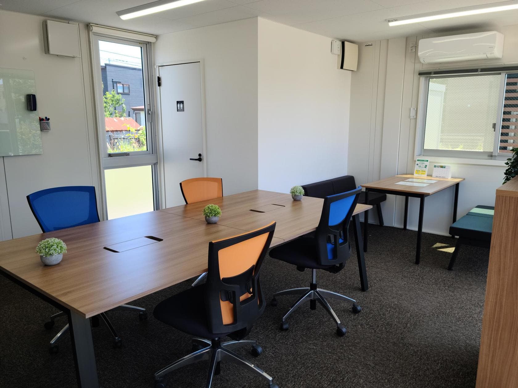 【Meeting】✨U-SPACE函館店✨会議や打ち合わせにぴったりのオフィススペースです♪Wi-Fi/北斗市の写真1