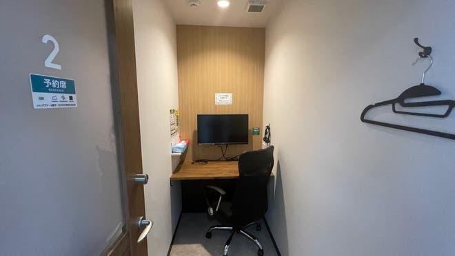 【¥330/30分!小岩駅から1分】モニター・フリードリンク付き1名個室(個室2)※予約時間前は入室不可の写真2