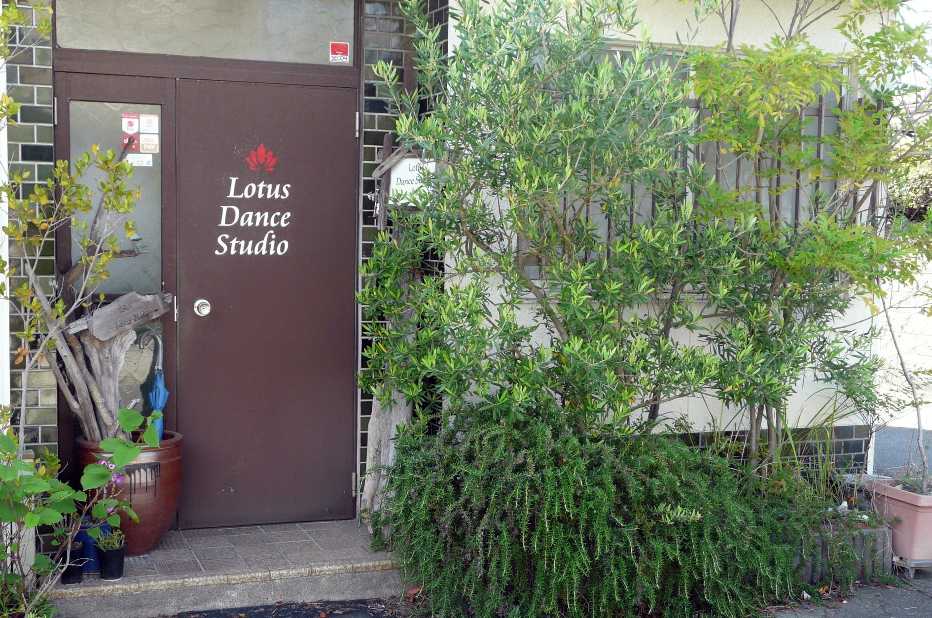 ウエディングのロケーション前撮り ・ウエディングフォト・ブライダル 撮影のメイクスペース・フィッティングスペースの写真8