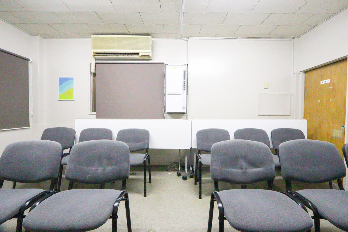 【飯田橋駅A2出口から20秒・JR改札間近・最安】会議向け！天吊りプロジェクター・WiFi無料！ふれあい貸し会議室 飯田橋No9の写真9