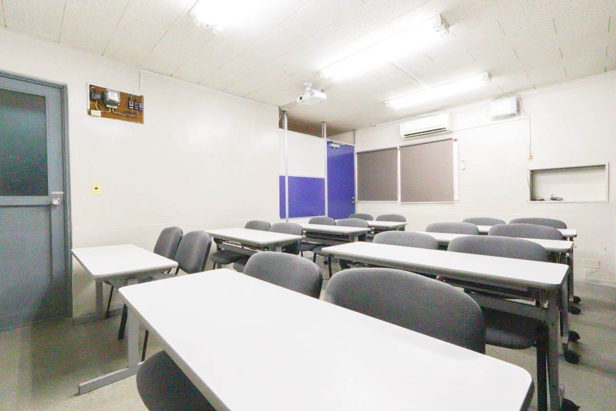 【最安！飯田橋駅A2出口20秒・JR改札間近】セミナー向け！天吊りプロジェクター・WiFi無料！ふれあい貸し会議室 飯田橋No8の写真5