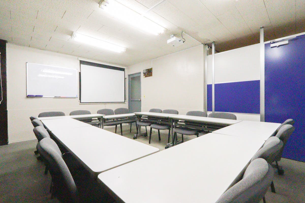 【最安！飯田橋駅A2出口20秒・JR改札間近】セミナー向け！天吊りプロジェクター・WiFi無料！ふれあい貸し会議室 飯田橋No8の写真11
