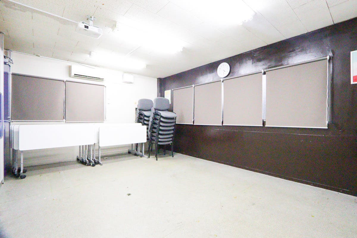 【最安！飯田橋駅A2出口20秒・JR改札間近】セミナー向け！天吊りプロジェクター・WiFi無料！ふれあい貸し会議室 飯田橋No8の写真18