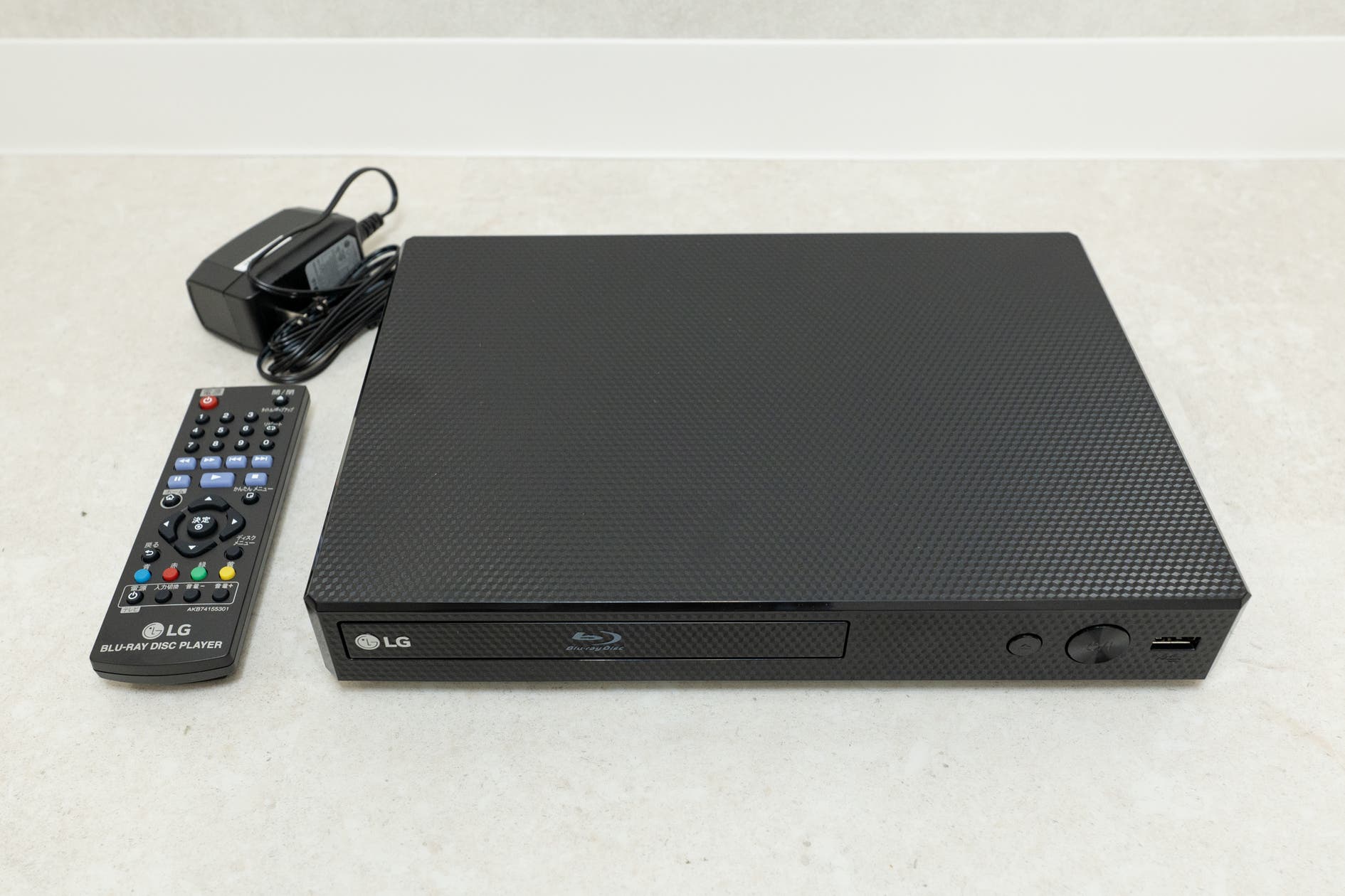 新宿駅3分🚃24H/最大32名着席🎉電動大型スクリーン🎬映画・大人気ゲーム機が大迫力🎮おしゃれなケータリング♪の写真14