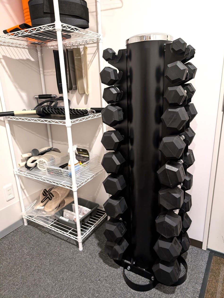 河原町駅５分　完全個室レンタルジム　複合型マシン　筋トレ　更衣室＆シャワー完備　撮影可　パーソナルトレーニング　個人利用の写真8