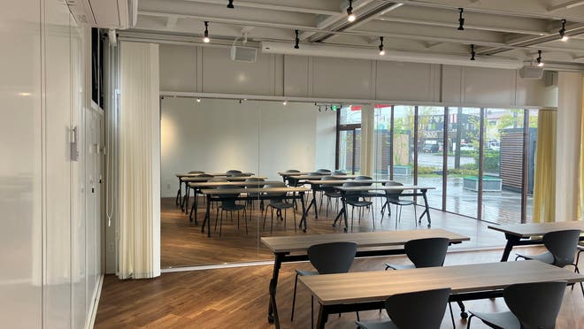 【Community】✨U-SPACE盛岡店✨大鏡やプロジェクターなどが充実しています♪Wi-Fi/盛岡市の写真1