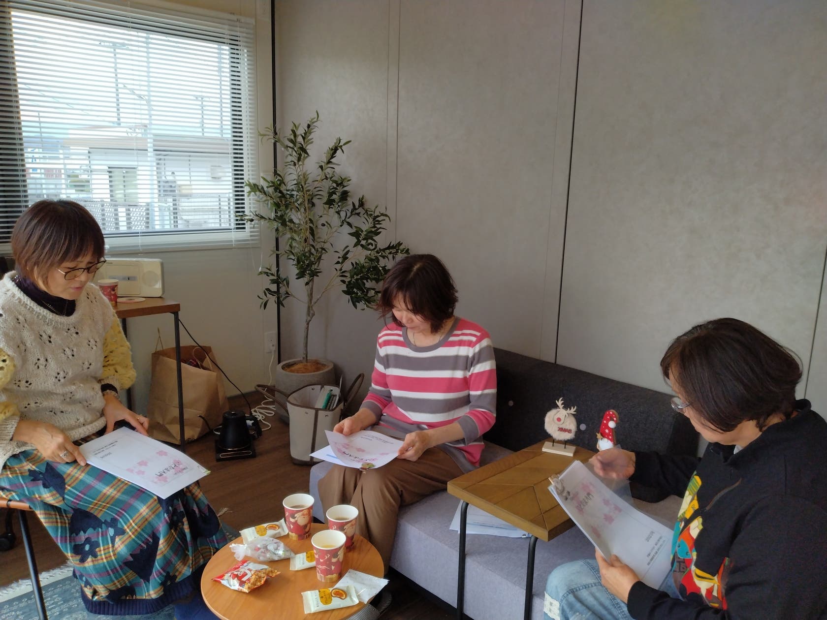 【Living】✨U-SPACE奥州北店✨リビングをイメージしたちょっとした集まりに最適のスペースです♪Wi-Fi/金ケ崎町の写真10