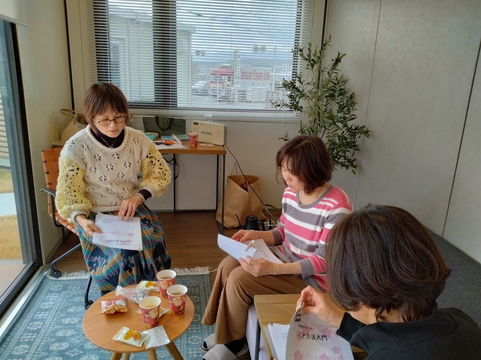 【Living】✨U-SPACE奥州北店✨リビングをイメージしたちょっとした集まりに最適のスペースです♪Wi-Fi/金ケ崎町の写真11