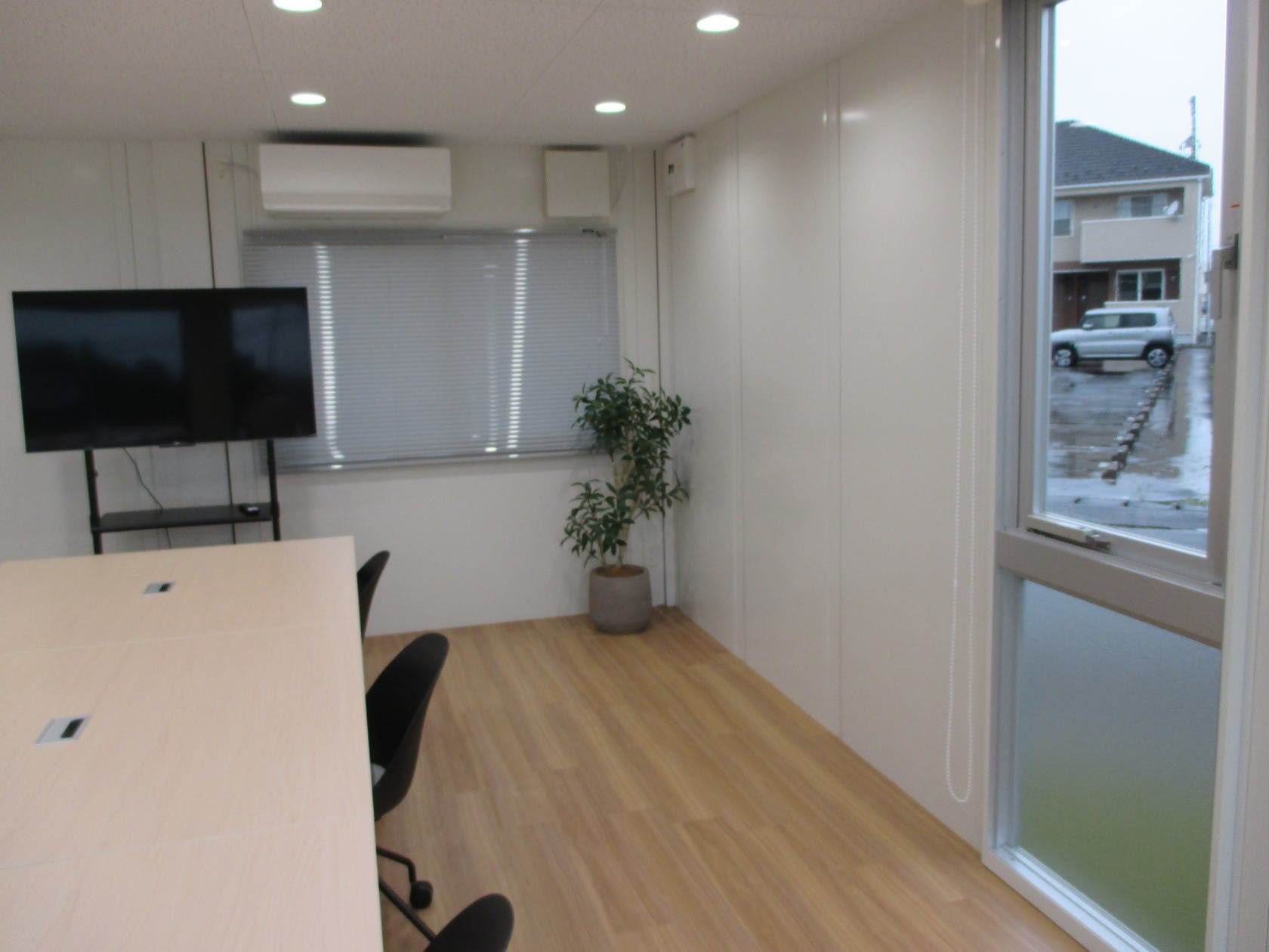 【Meeting】✨U-SPACE奥州北店✨会議や打ち合わせにぴったりのオフィススペースです♪Wi-Fi/金ケ崎町の写真5